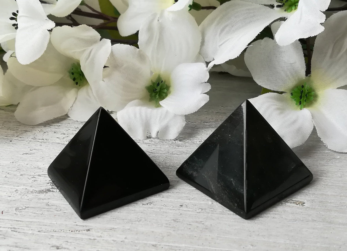 Black Obsidian Pyramid – All About The Box