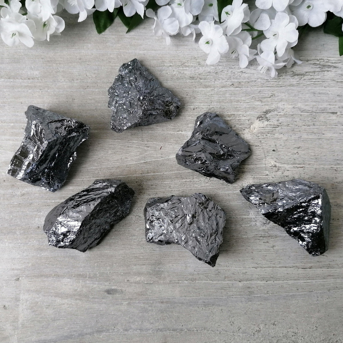 Raw Silicon Metalloid – All About The Box